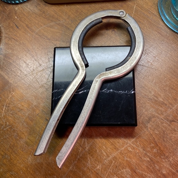 The Cunnard Co. | Kitchen | Vintage Collectable Jar Opener The Gunnard ...